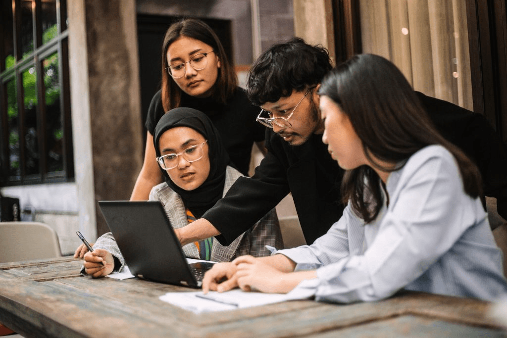 Drive Digital Success: Careers in E-Commerce & Performance Marketing at Commerceplus | Malaysian ...